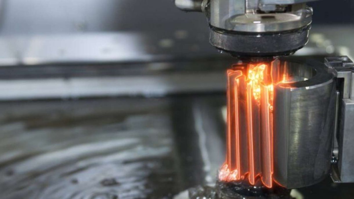 A Comprehensive Guide To Wire EDM Machining - ApexRapid