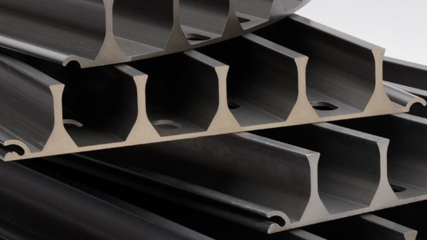 Type II Anodizing Vs Type III (Hard Coat Anodizing) - ApexRapid